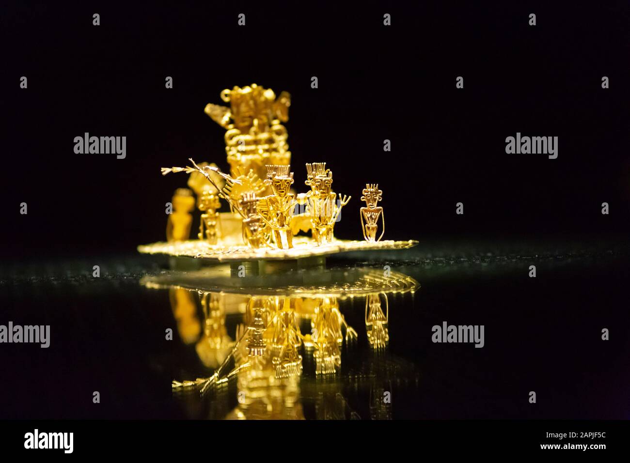 The Poporo Quimbaya Made of Gold (The Gold Museum, Bogotá, Colombia ...
