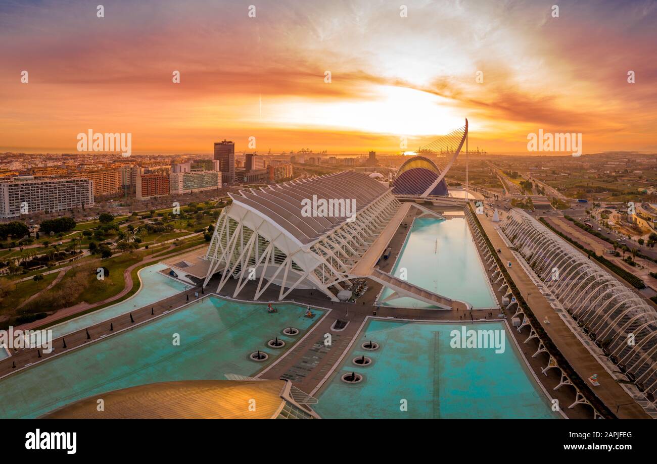 Hemispheric santiago calatrava architecture hi-res stock photography ...