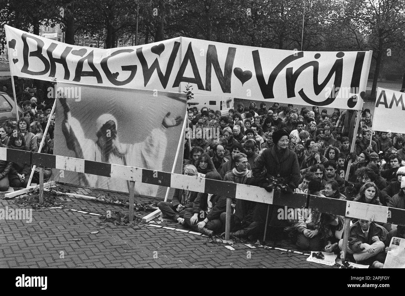 Us peaceful demonstration Black and White Stock Photos & Images - Alamy