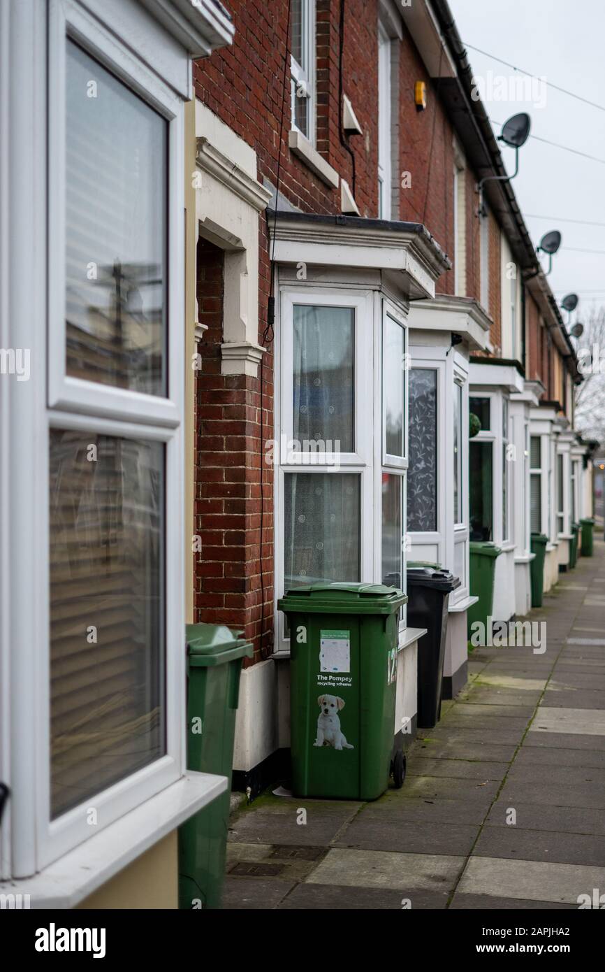Typical british homes hi-res stock photography and images - Alamy
