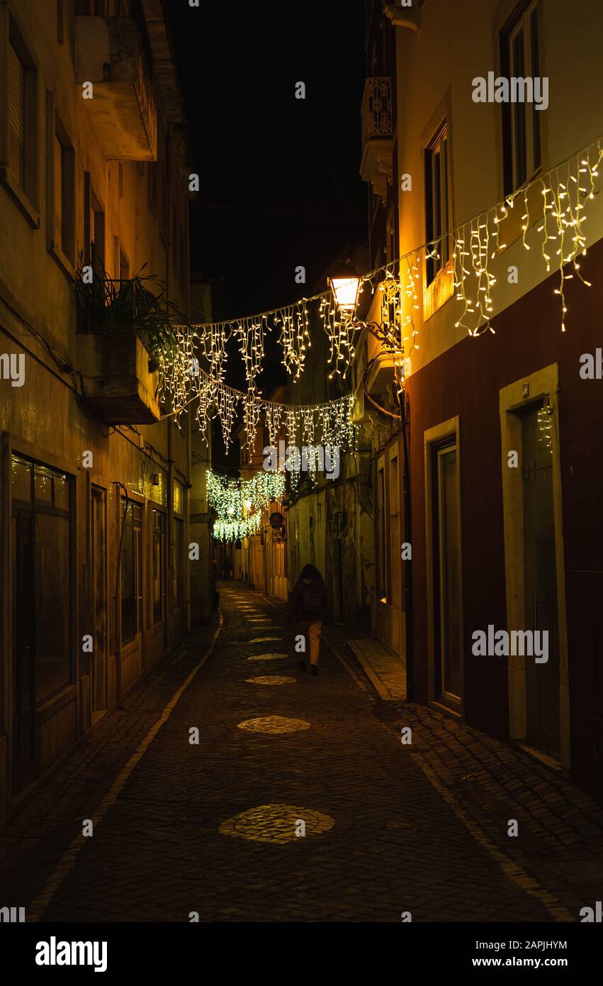 Traditional christmas street scene hi-res stock photography and images ...