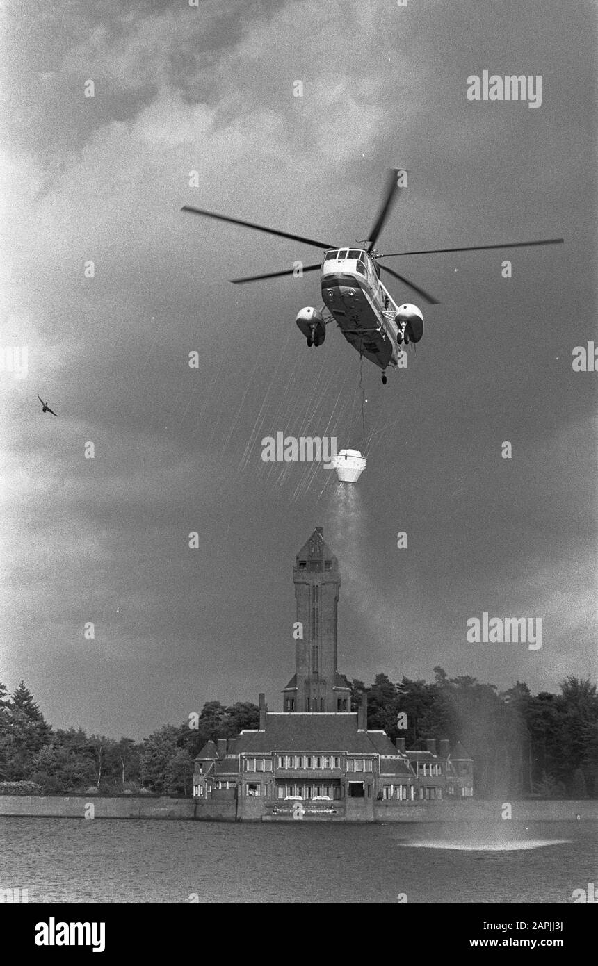 Demonstration with helicopter for forest fire on Hoge Veluwe helicopter ...