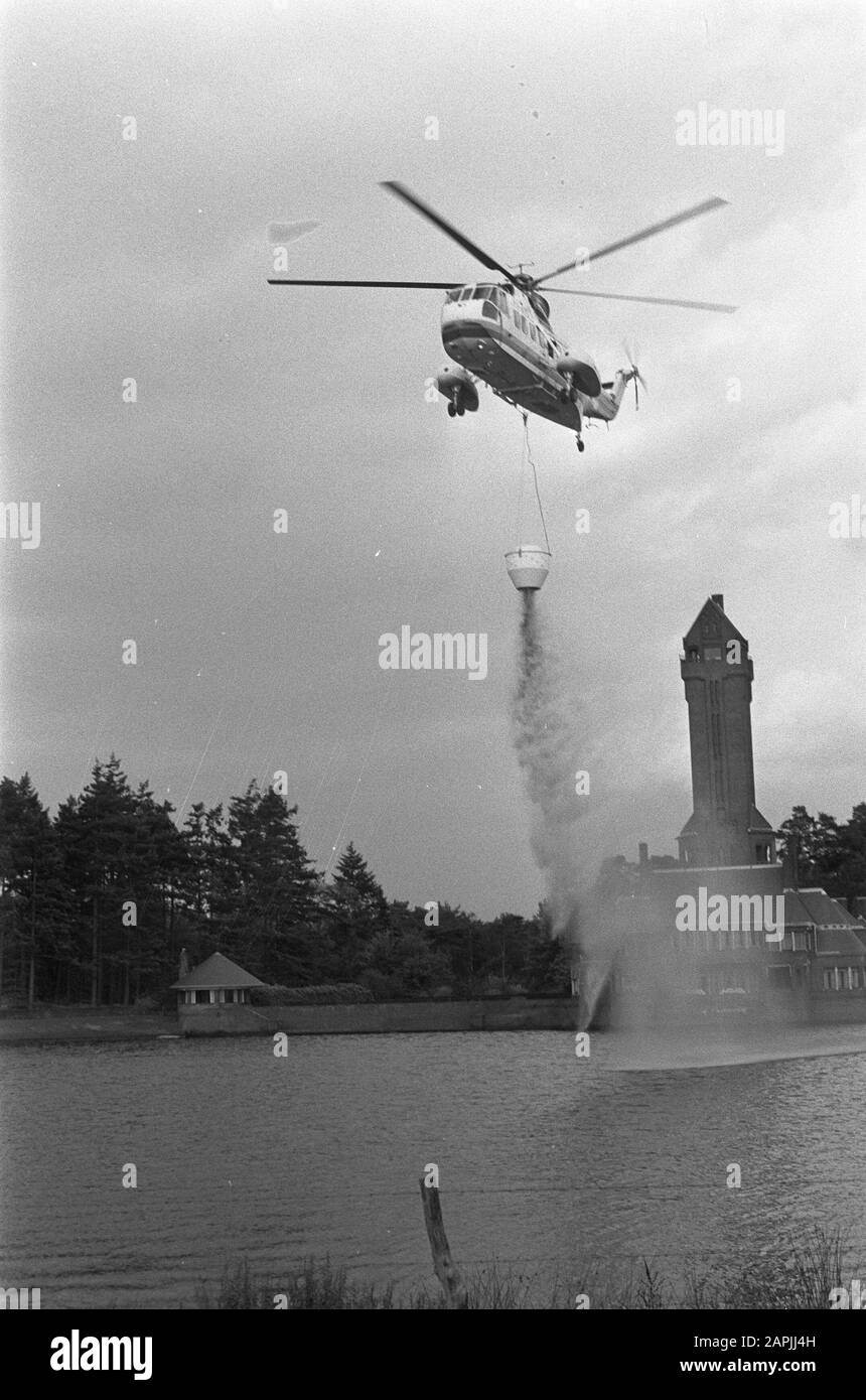 Demonstration with helicopter for forest fire on Hoge Veluwe helicopter ...