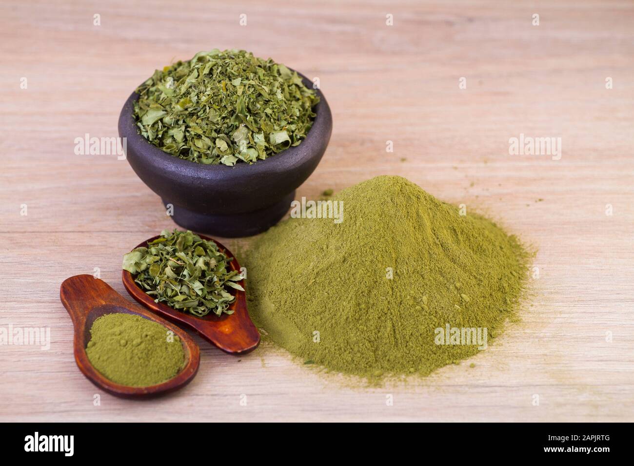 leaves and moringa powder, super food and natural medicine, Moringa ...