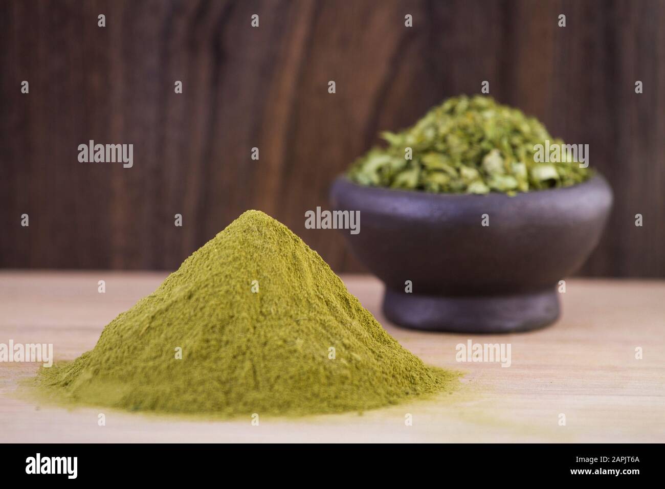 leaves and moringa powder, super food and natural medicine, Moringa ...