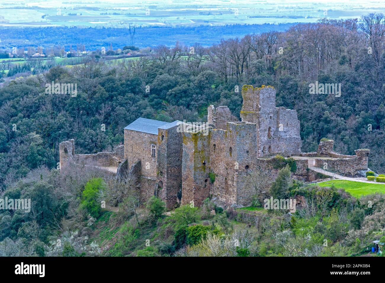 Ruin of Saissac castle in France one of the cathar castles Stock Photo ...