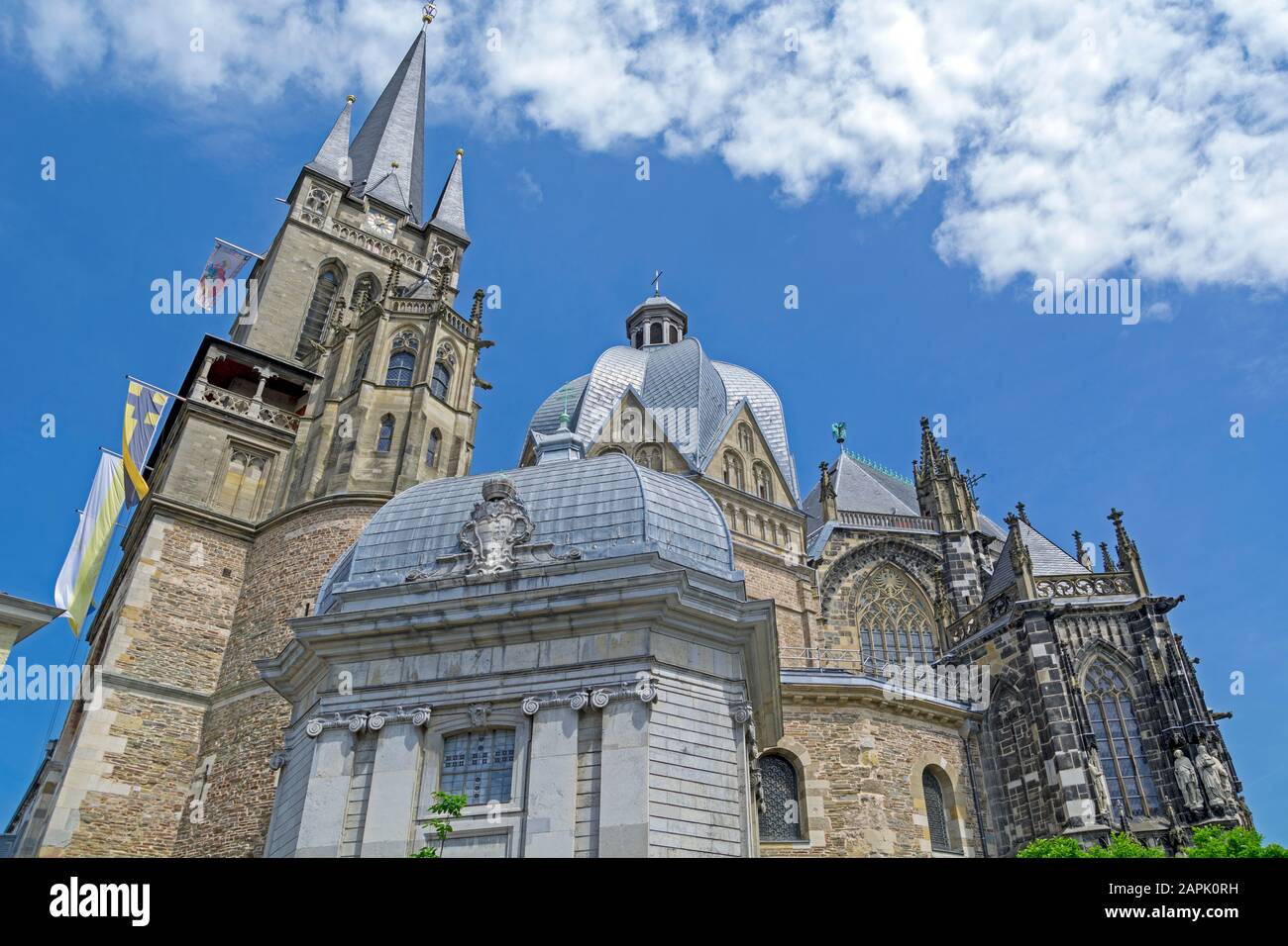 Carolingian churches hi-res stock photography and images - Alamy