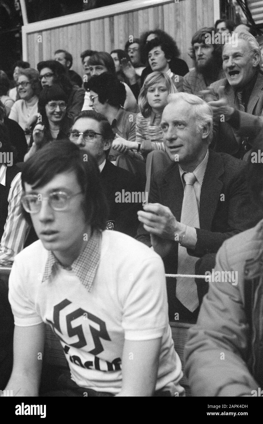 Semi-final Europaup volleyball in Rijswijk: Starlift Blokkeer against ...