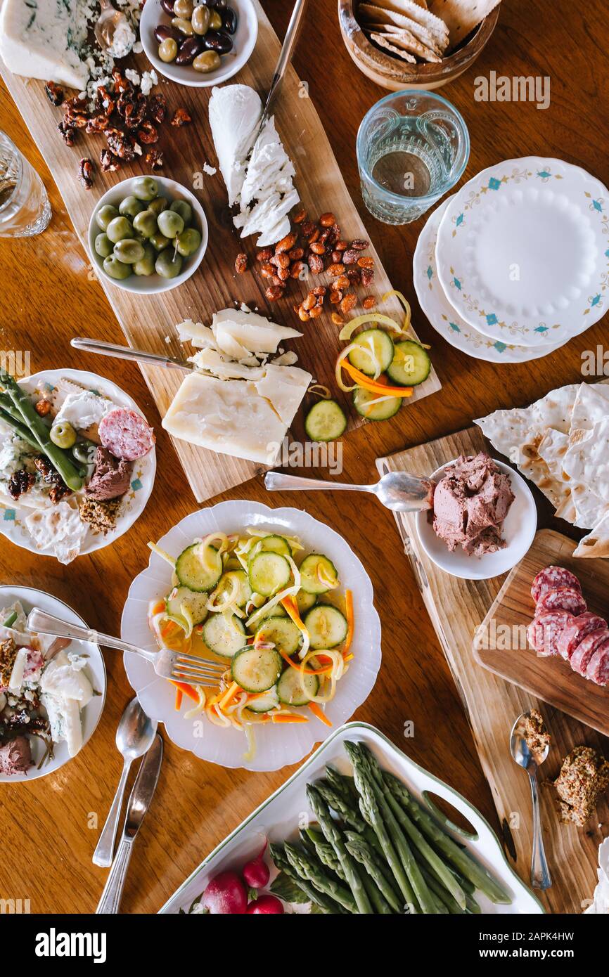 Diner table top hi-res stock photography and images - Alamy