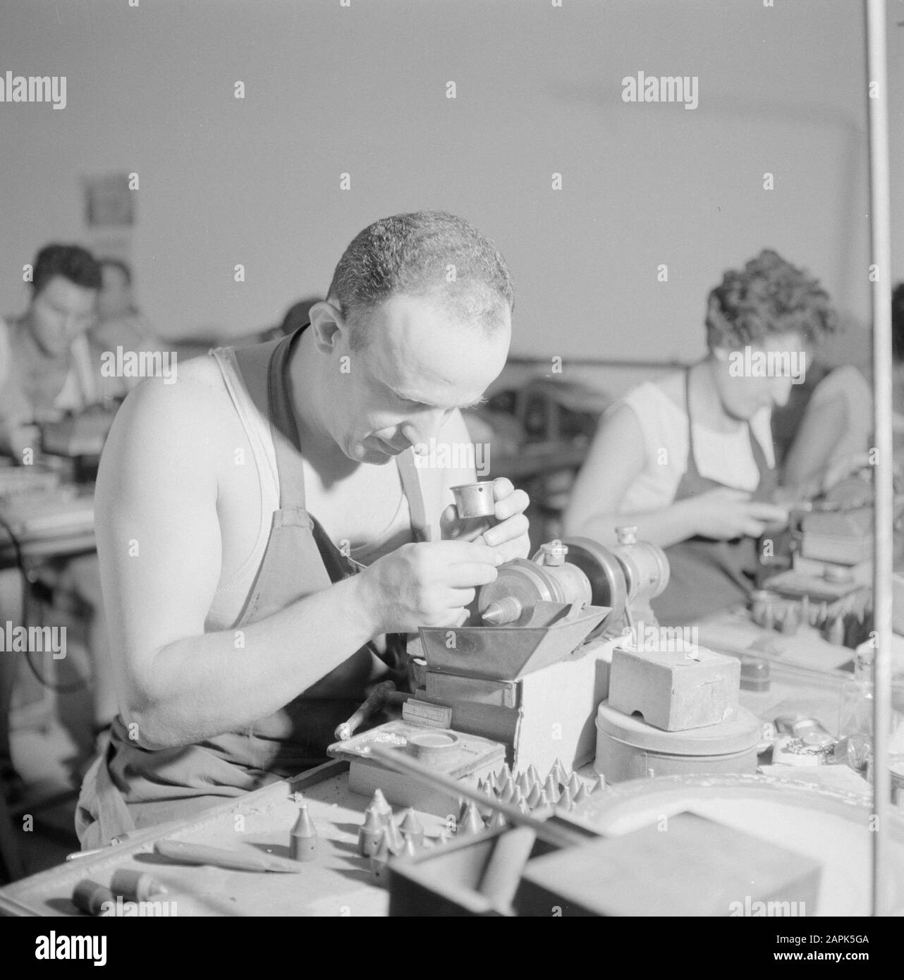 Diamond workers Black and White Stock Photos & Images - Alamy