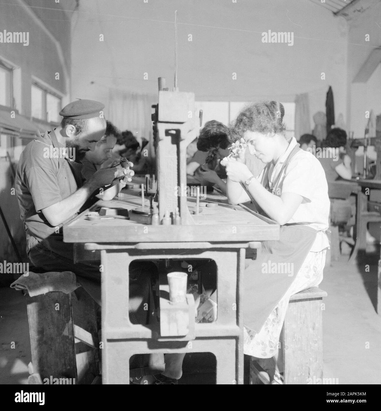 Diamond workers hi-res stock photography and images - Alamy