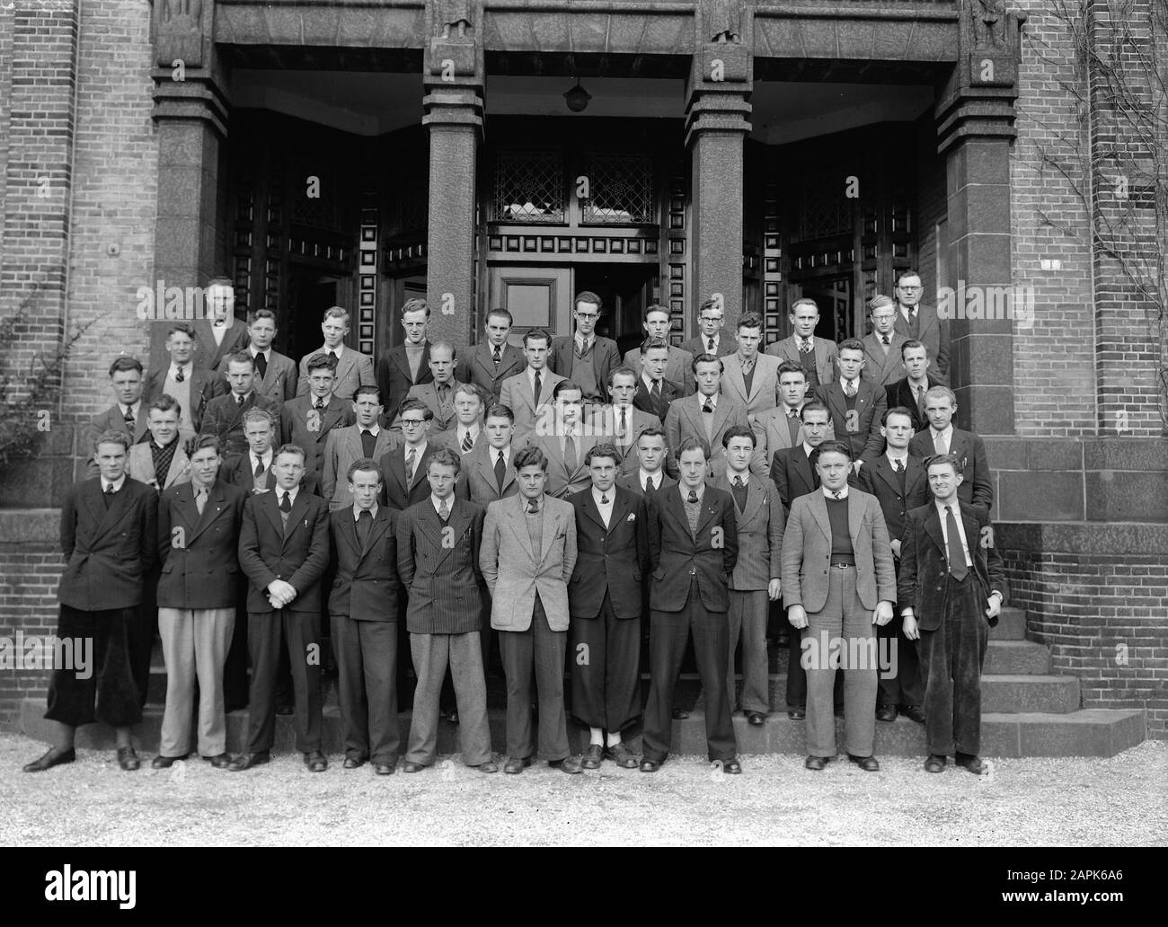 1950s classroom hi-res stock photography and images - Alamy