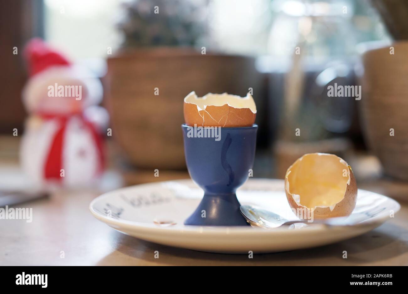 Empty plate after meal eaten hi-res stock photography and images - Alamy