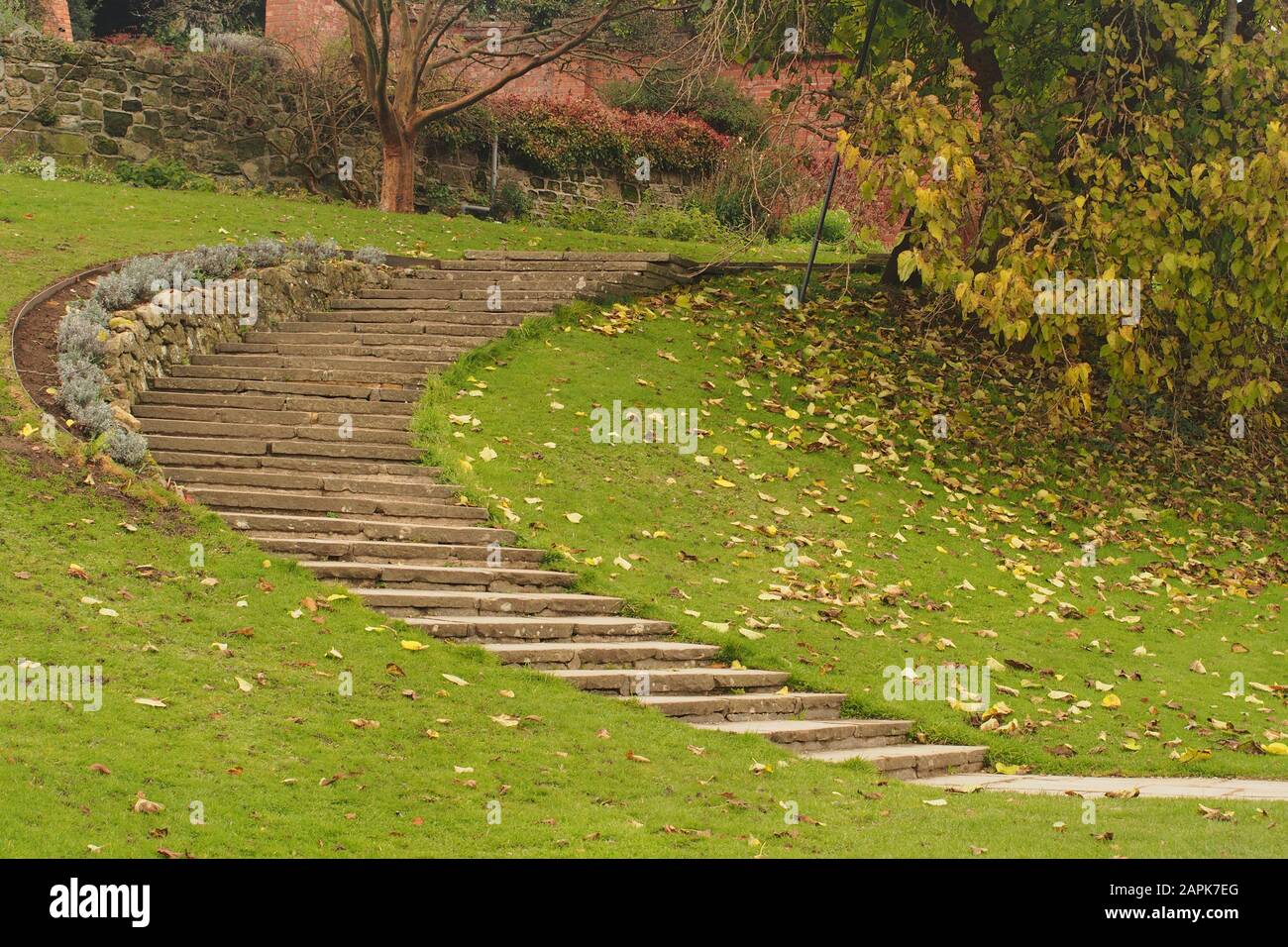 Curved steps hi-res stock photography and images - Alamy