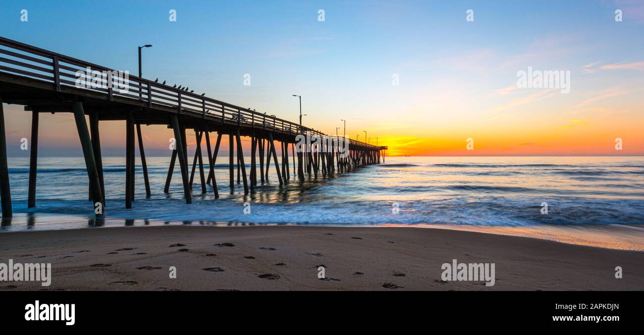 Sunrise view next to the 14th st. fishing pier located in beautiful ...