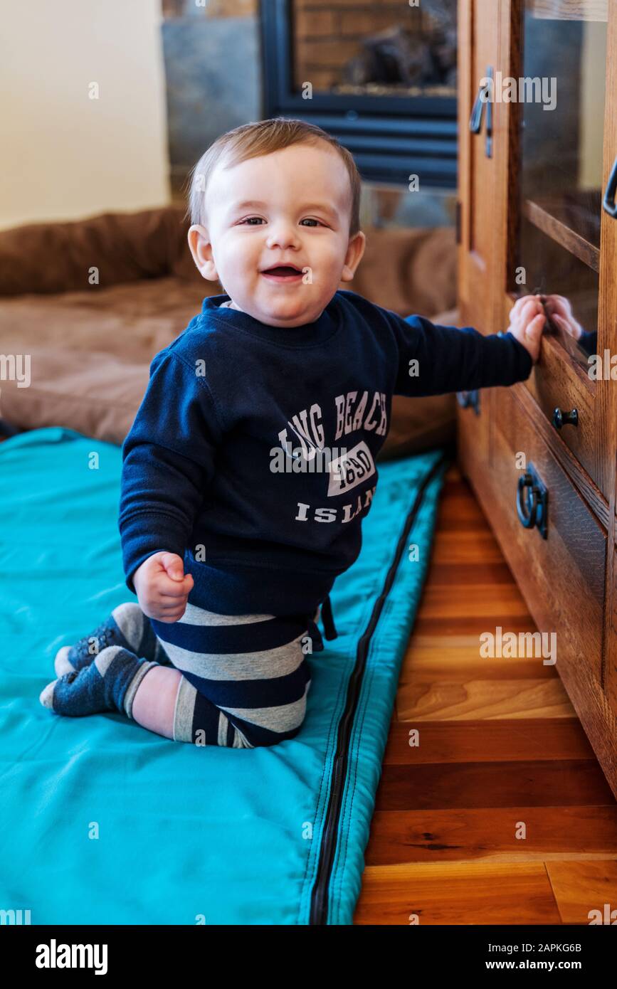 Happy seven month old baby boy Stock Photo - Alamy