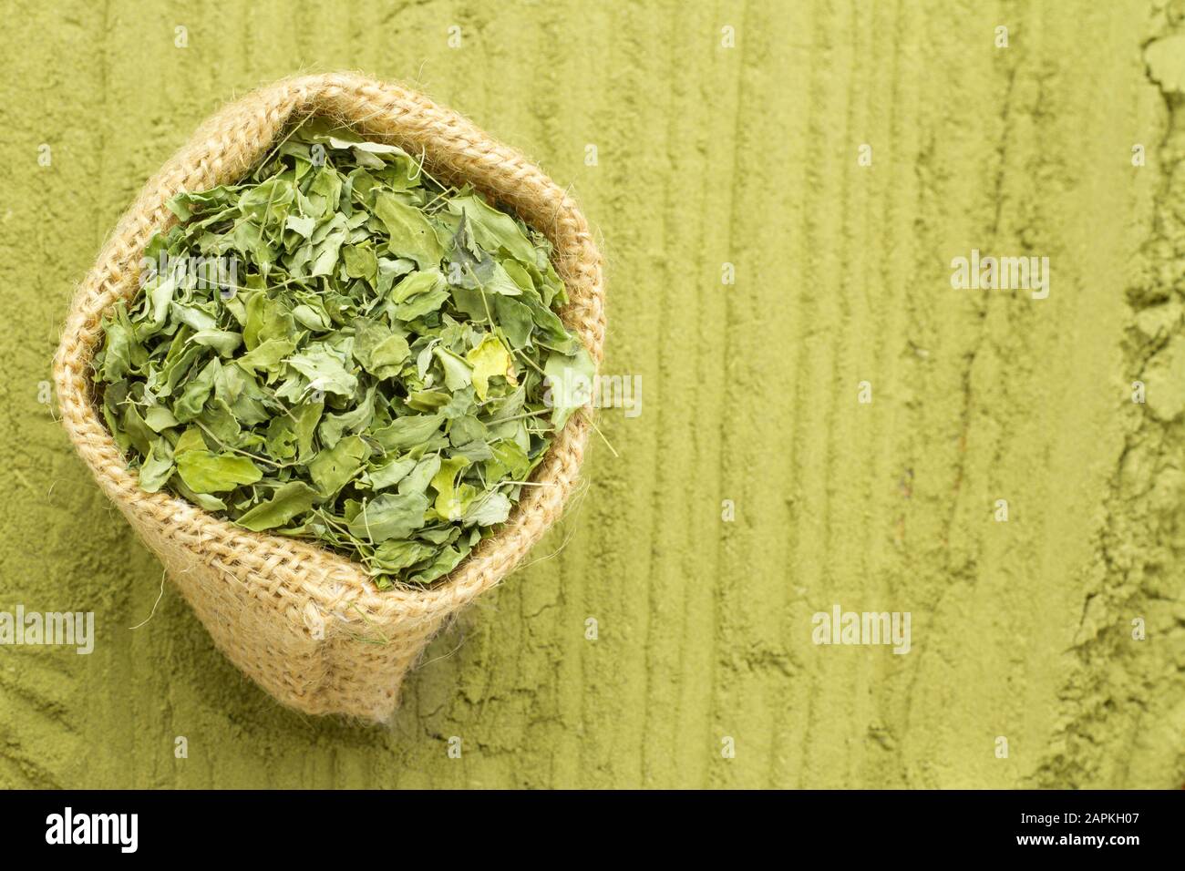 leaves and moringa powder, super food and natural medicine, Moringa ...