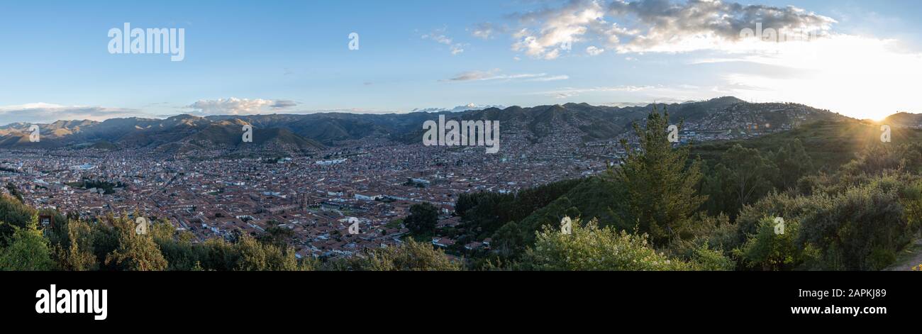 Cusco panoramic hi-res stock photography and images - Alamy