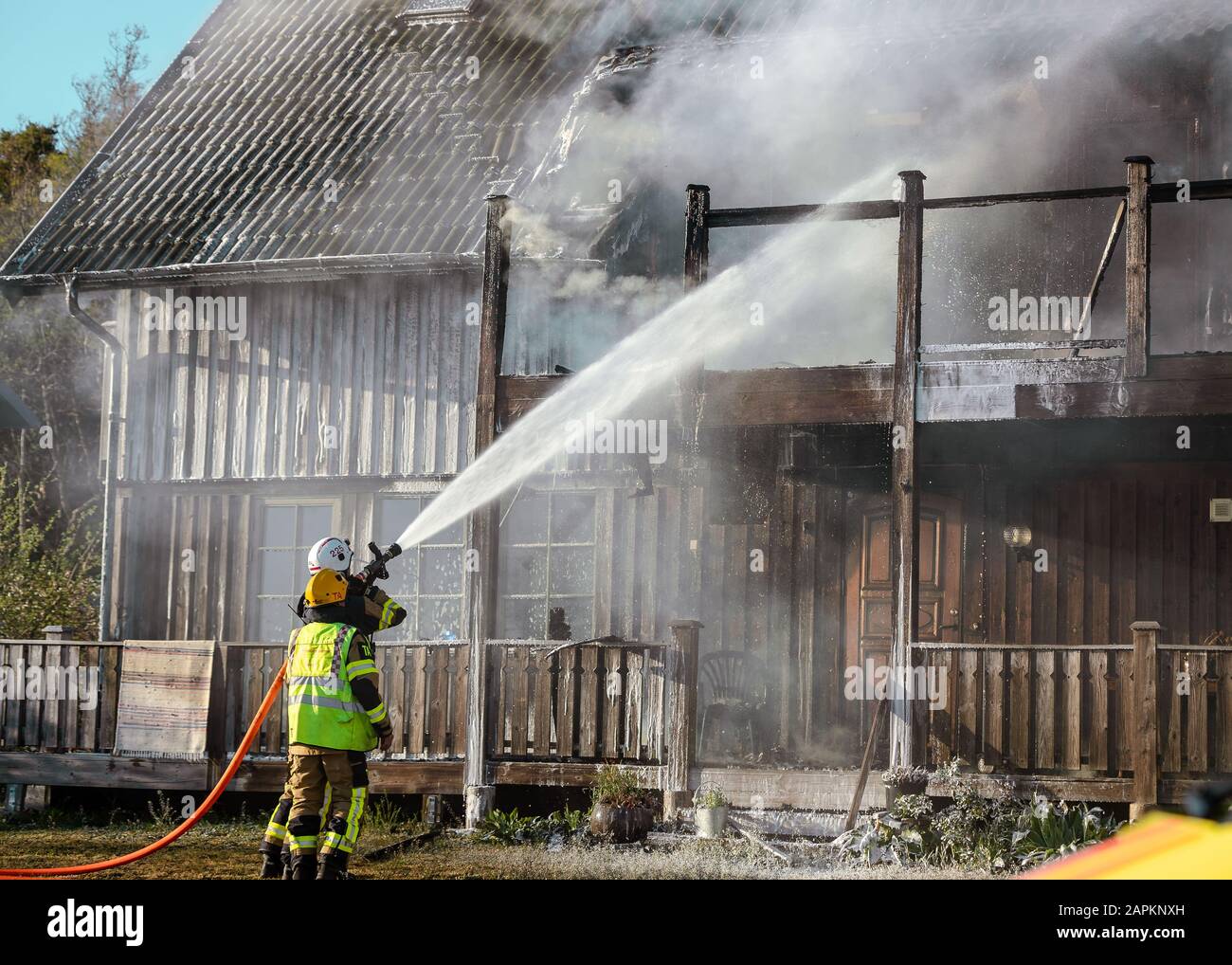 House fire rescue woman hi-res stock photography and images - Alamy