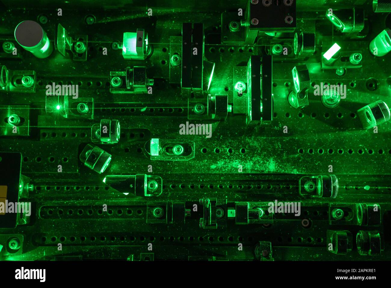 Laser device in a laboratory Stock Photo - Alamy