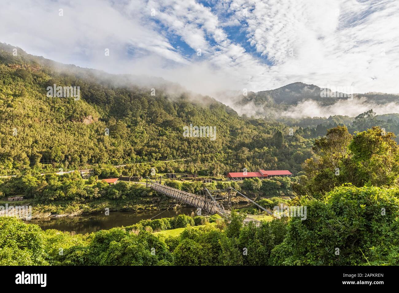 Brunner bridge hi-res stock photography and images - Alamy