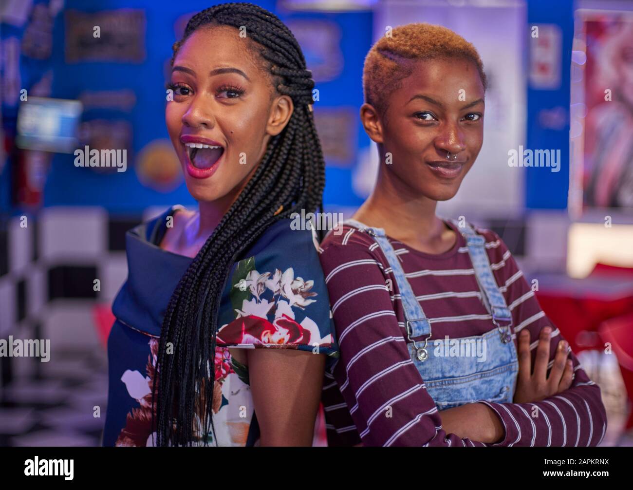 Opposite 25 bl hi-res stock photography and images - Alamy