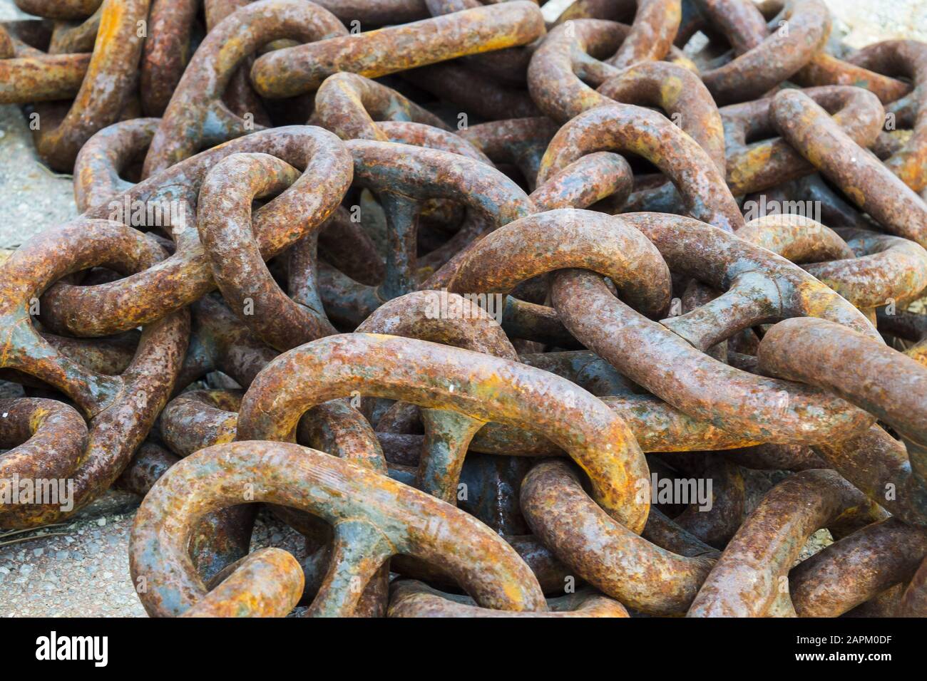 Ship anchor chain hi-res stock photography and images - Alamy