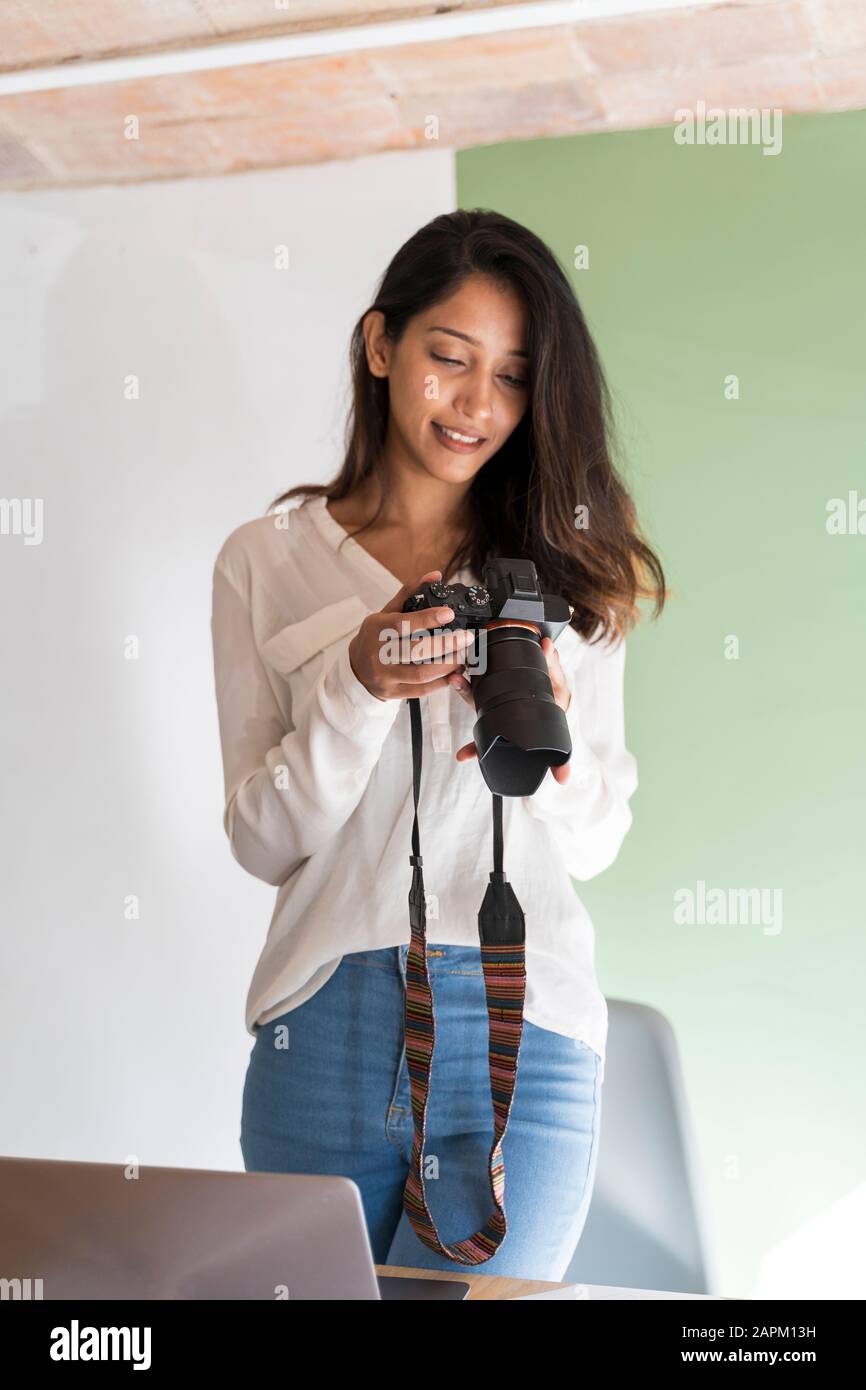 Indian beautiful architect hi-res stock photography and images - Alamy