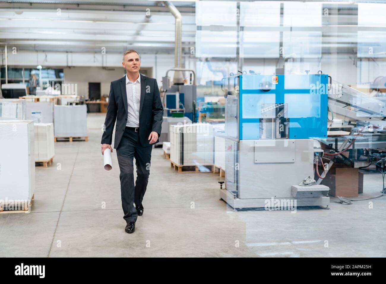 Devices for walking shop hi-res stock photography and images - Alamy