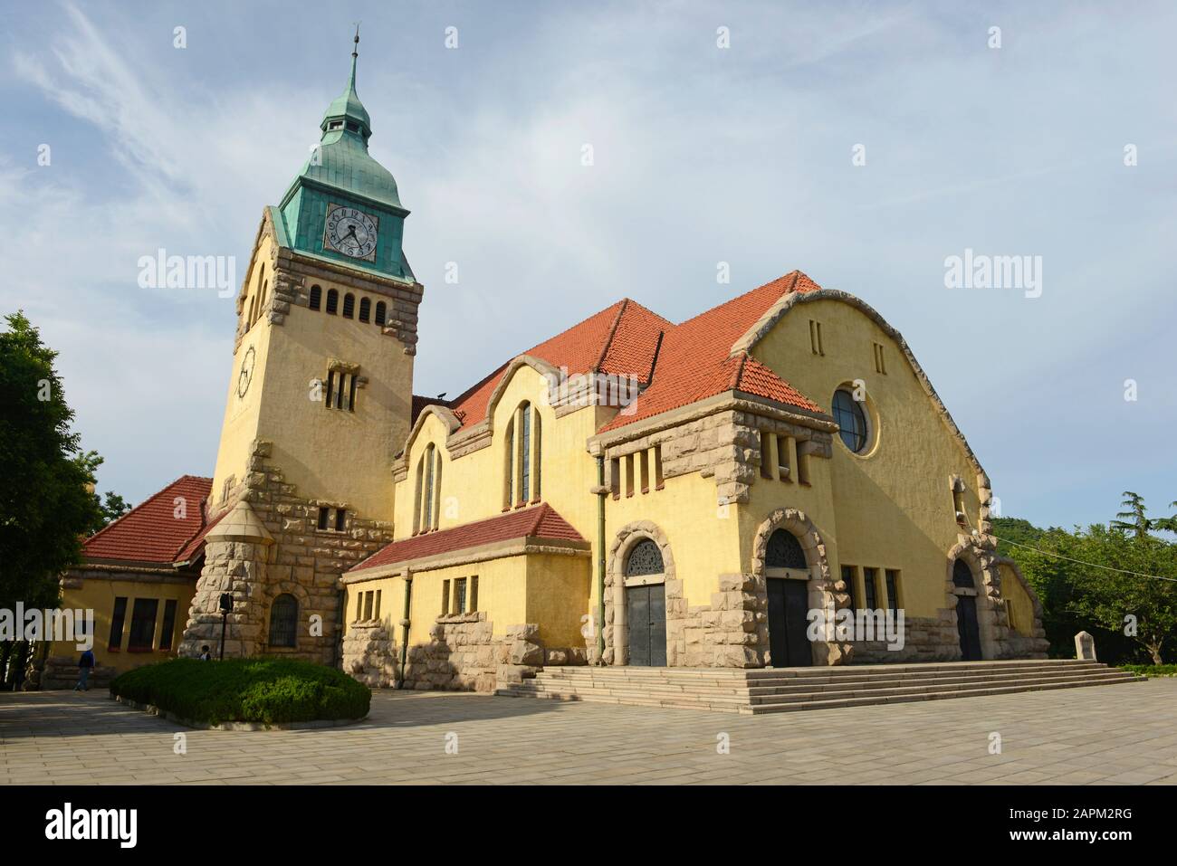 Over 100 years ago hi-res stock photography and images - Alamy