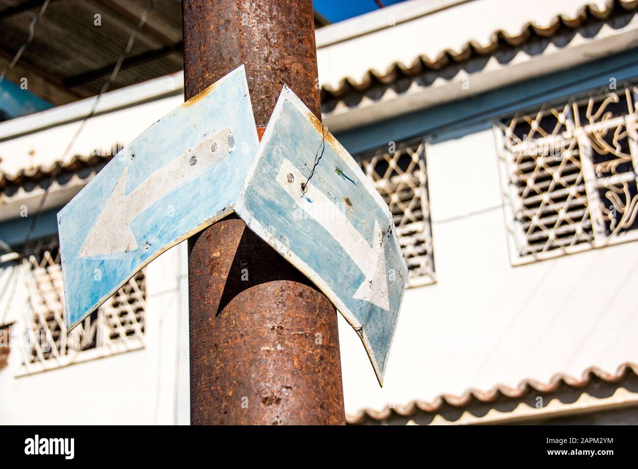 Beat up man hi-res stock photography and images - Alamy