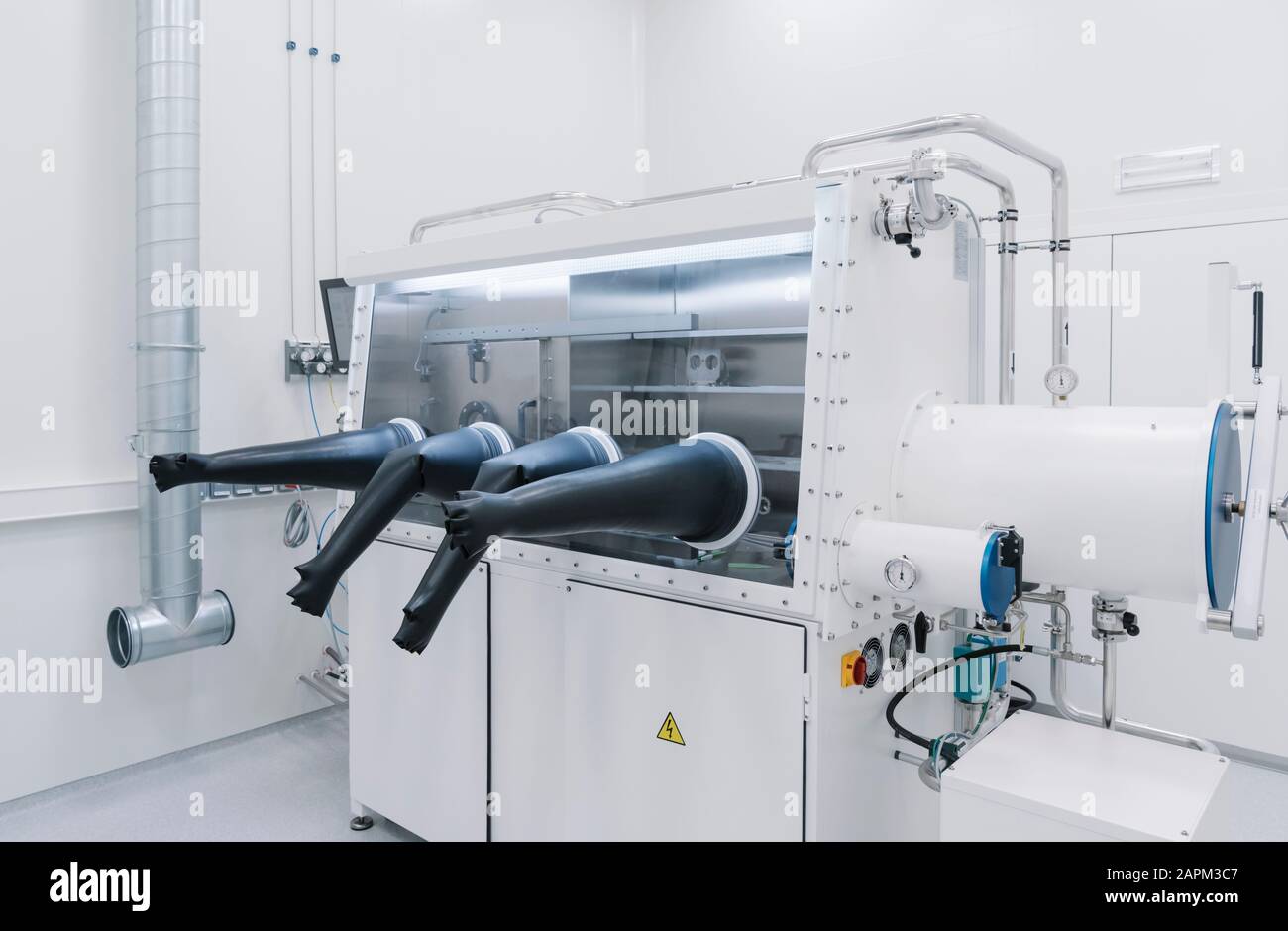 Cleanroom image hi-res stock photography and images - Alamy