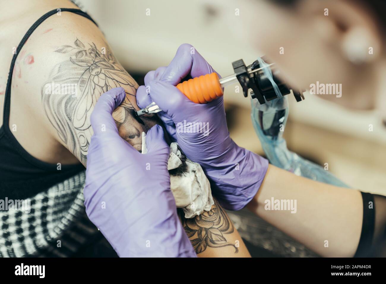 Tattoo parlor interior hi-res stock photography and images - Alamy