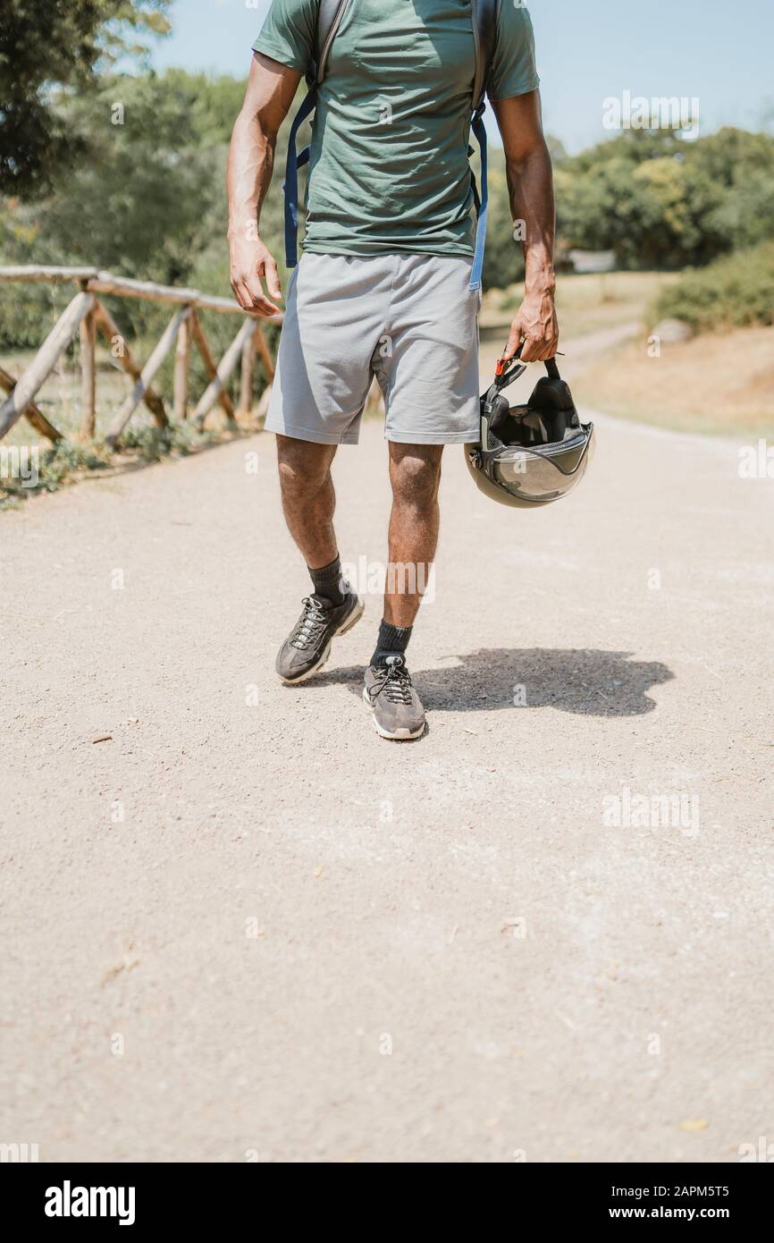 Human leg photos hi-res stock photography and images - Alamy