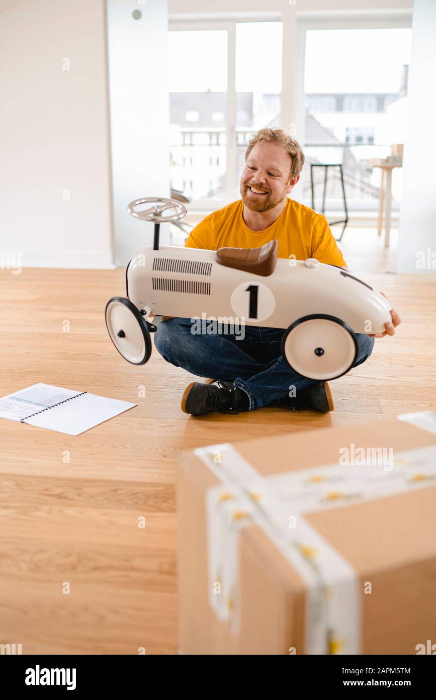 Tinker toy hi-res stock photography and images - Alamy