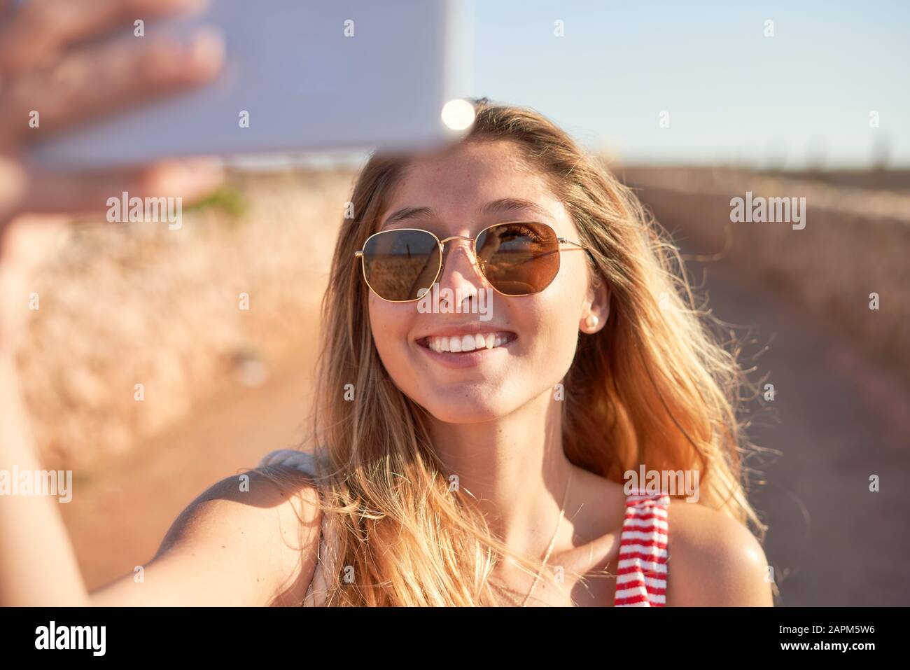 Young pair taking selfies hi-res stock photography and images - Alamy