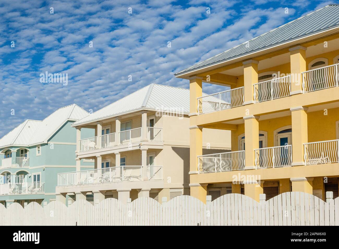 Oceanfront beachfront waterfront balconies hi-res stock photography and ...