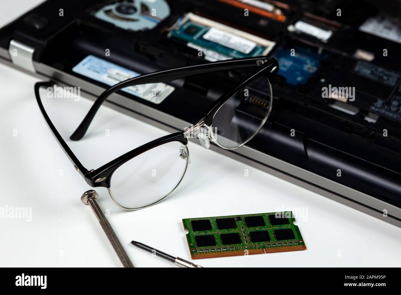 Semiconductor memory hi-res stock photography and images - Alamy