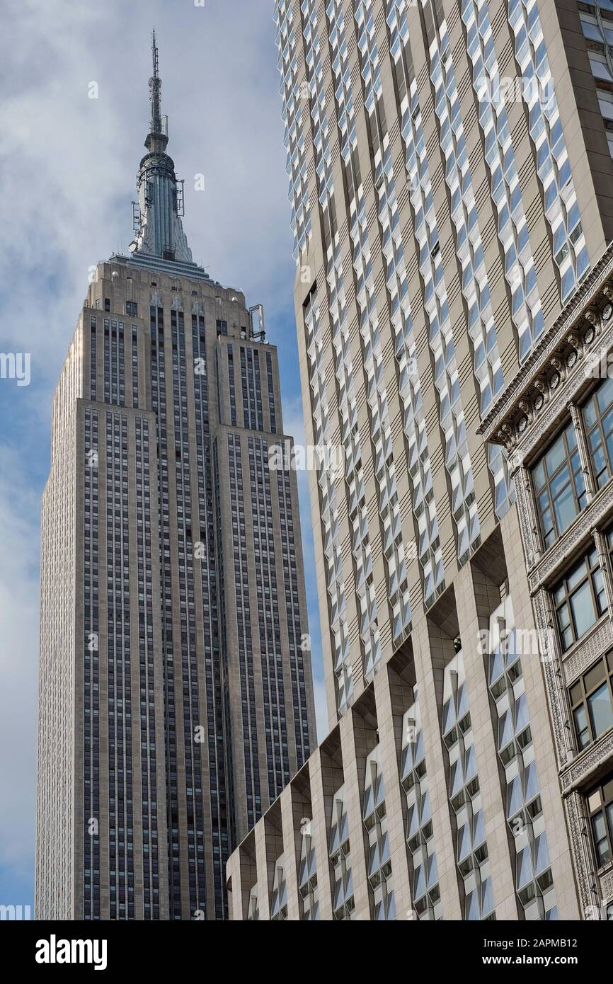 The Empire State Building, Art Deco skyscraper in Midtown Manhattan ...