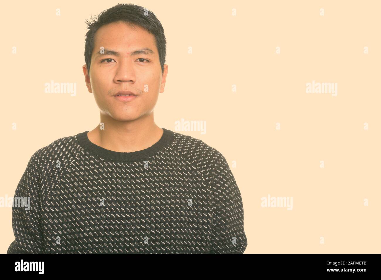 Asian man looking hi-res stock photography and images - Alamy