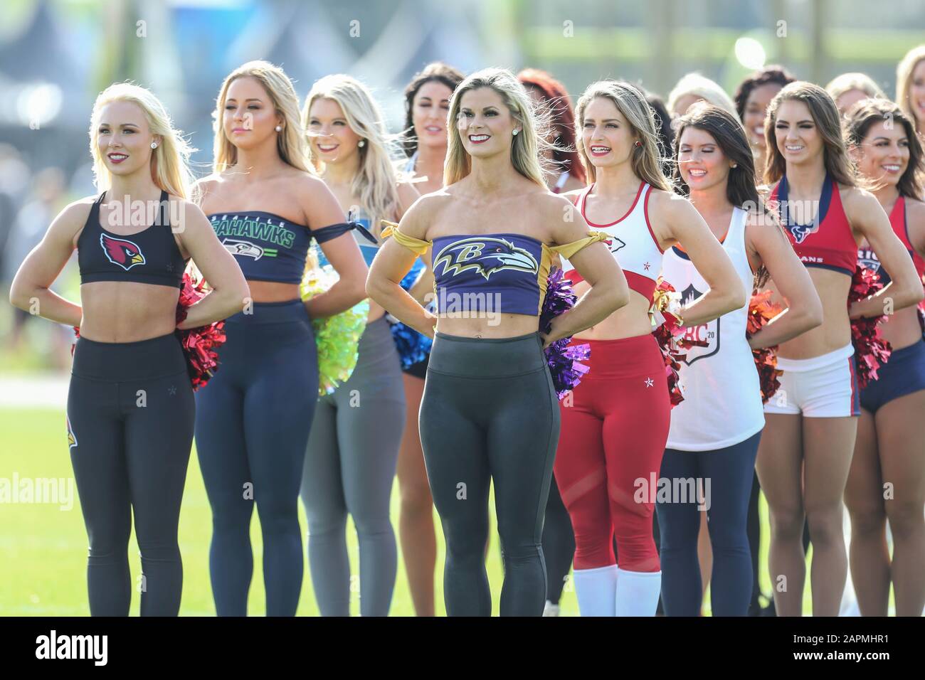 Kissimiee, United States. 23rd Jan, 2020. Pro Bowl cheerleaders work on ...