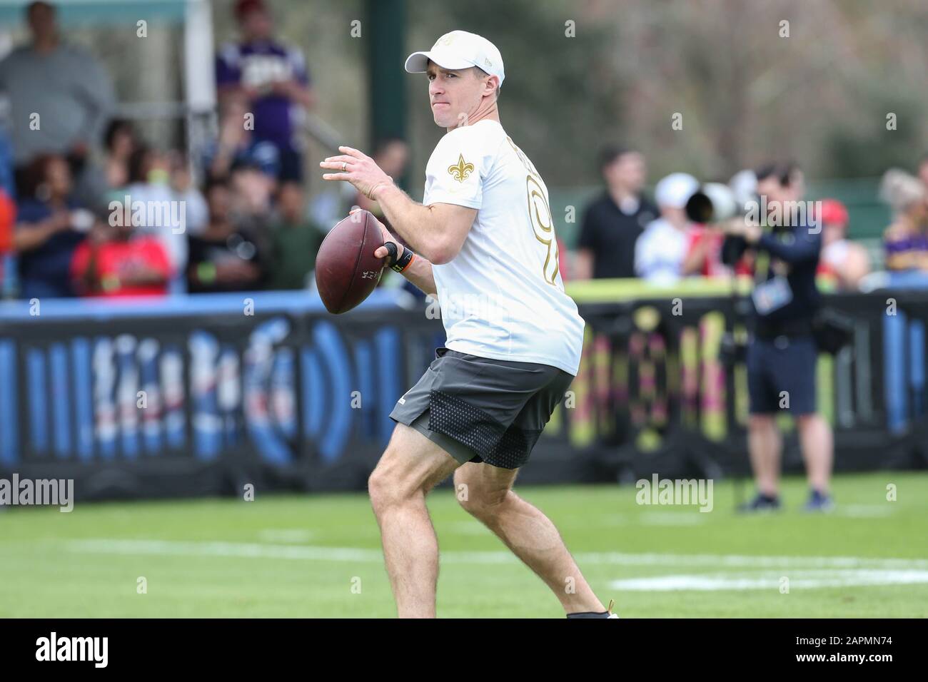Brees practice hi-res stock photography and images - Alamy