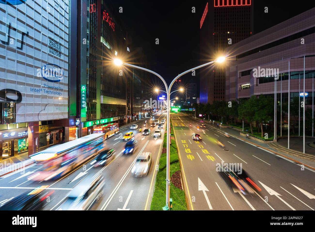 Taipei, Taiwan- 9 June, 2019: traffic on Road at night in Taipei ...