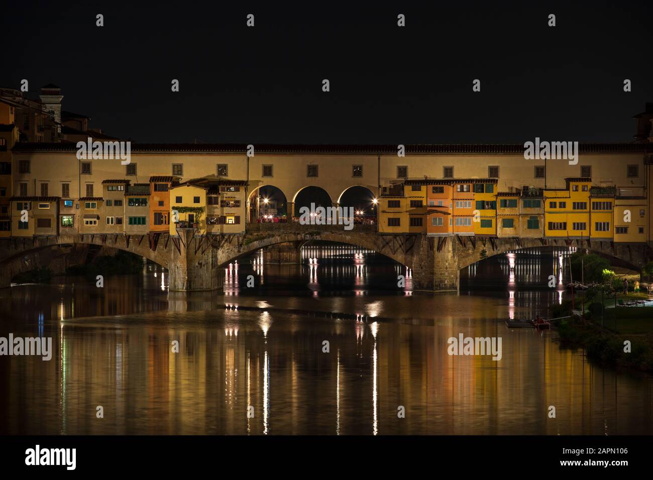 Old bridge in florence hi-res stock photography and images - Alamy