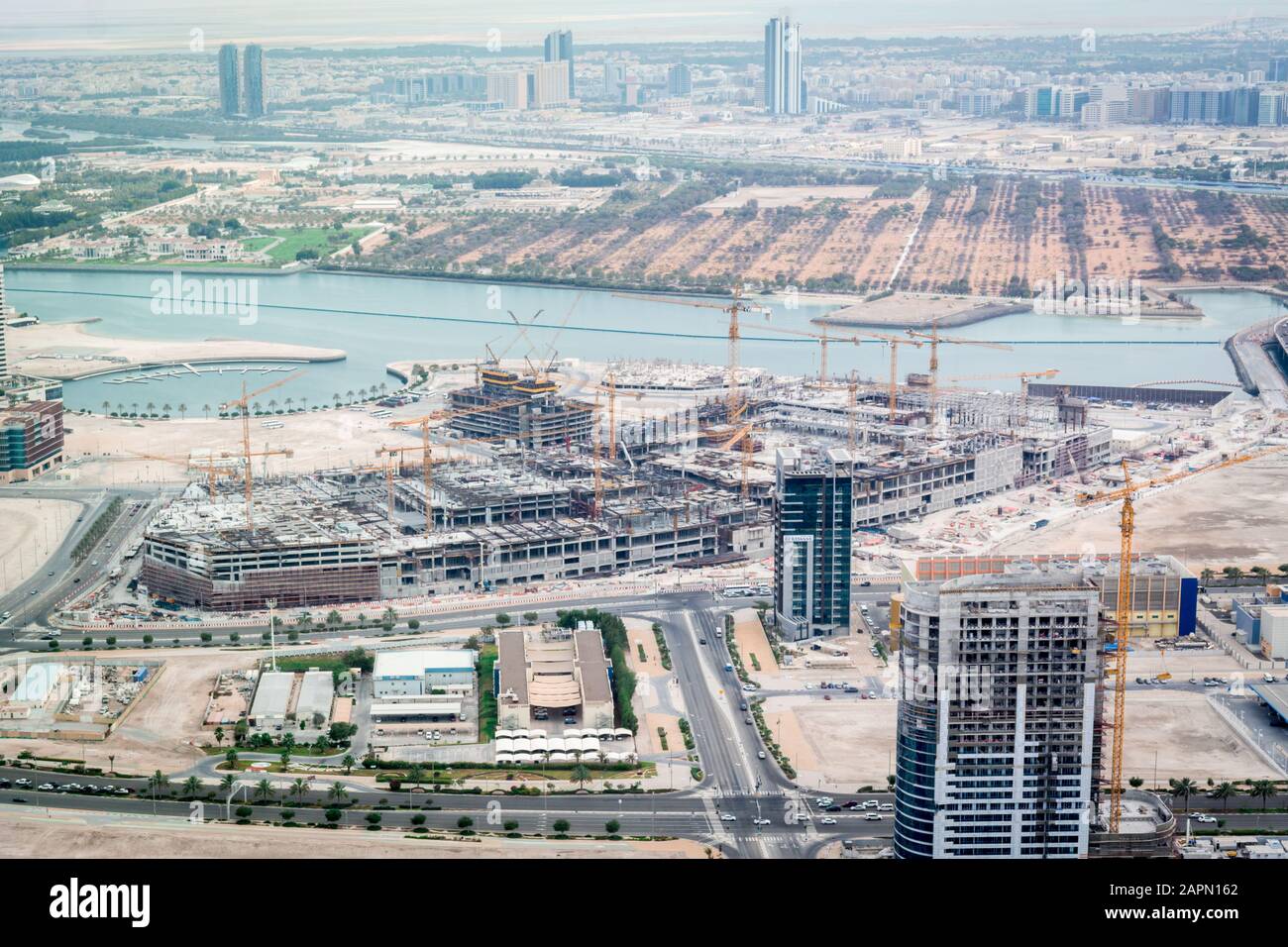 Al reem mall hi-res stock photography and images - Alamy