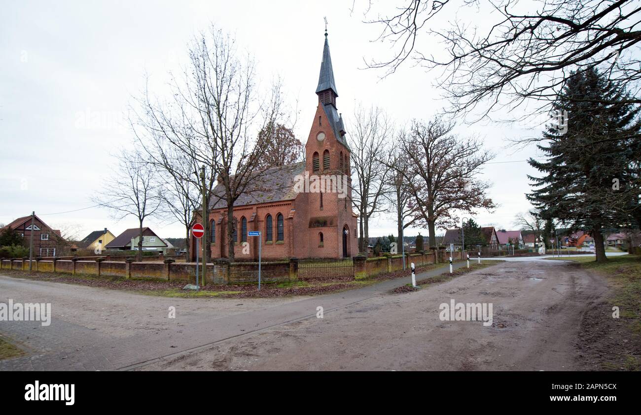 Frankendorf, Germany. 14th Jan, 2020. The protestant church and ...