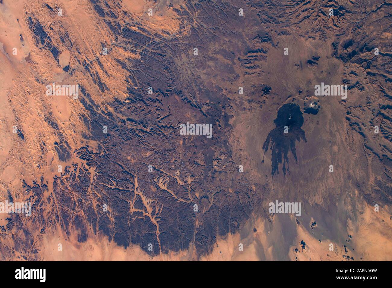 Sahara desert from space hi-res stock photography and images - Alamy