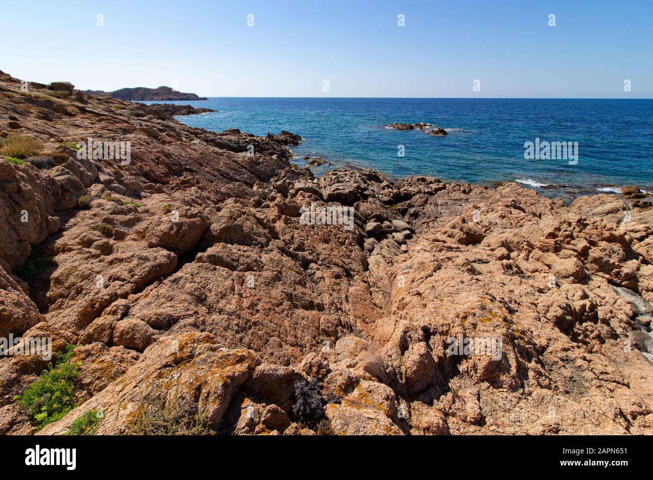 Landscape shot of bondi to bronte coastal walk bondi australia with a ...