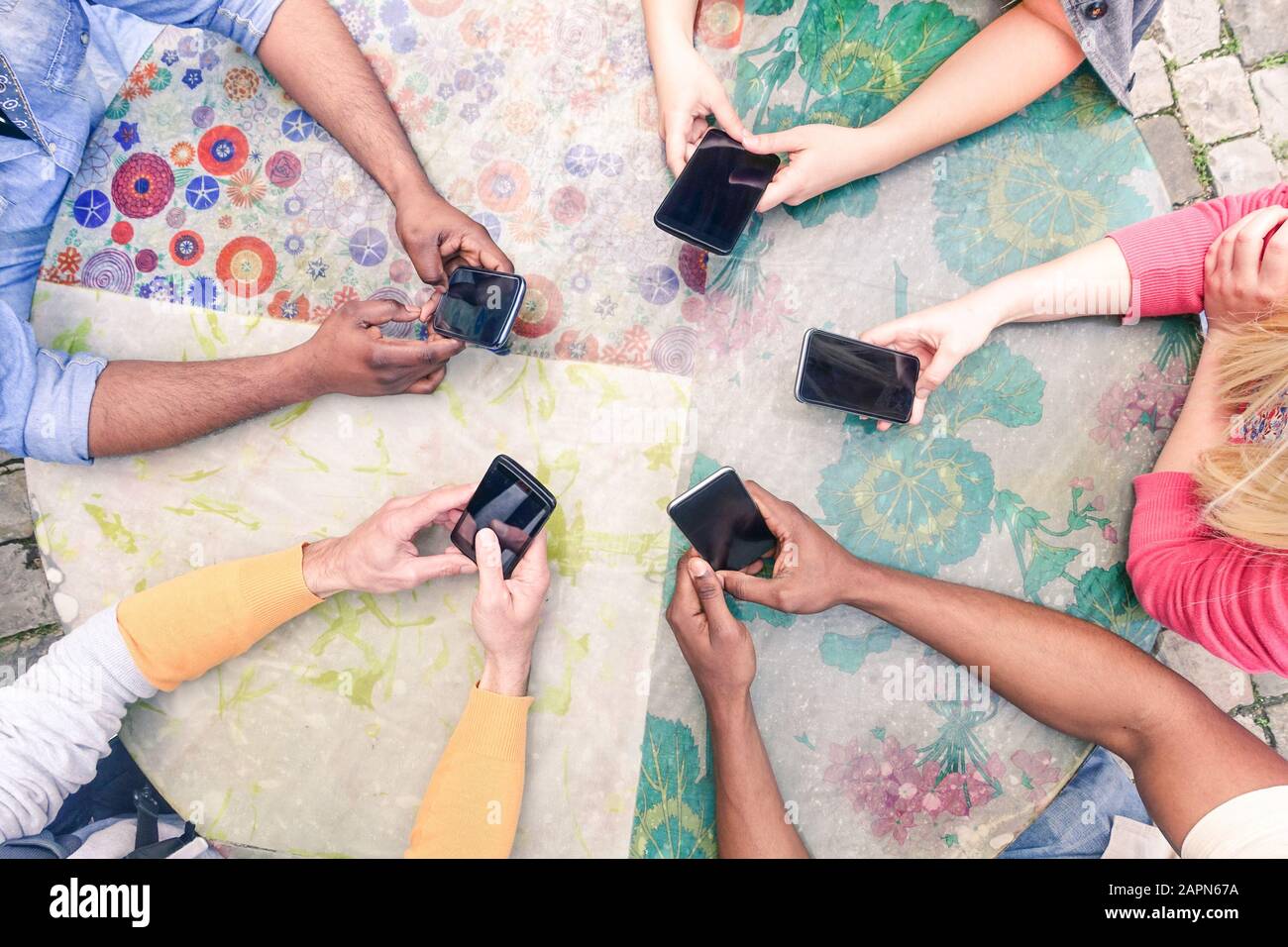Many hands circle hi-res stock photography and images - Alamy