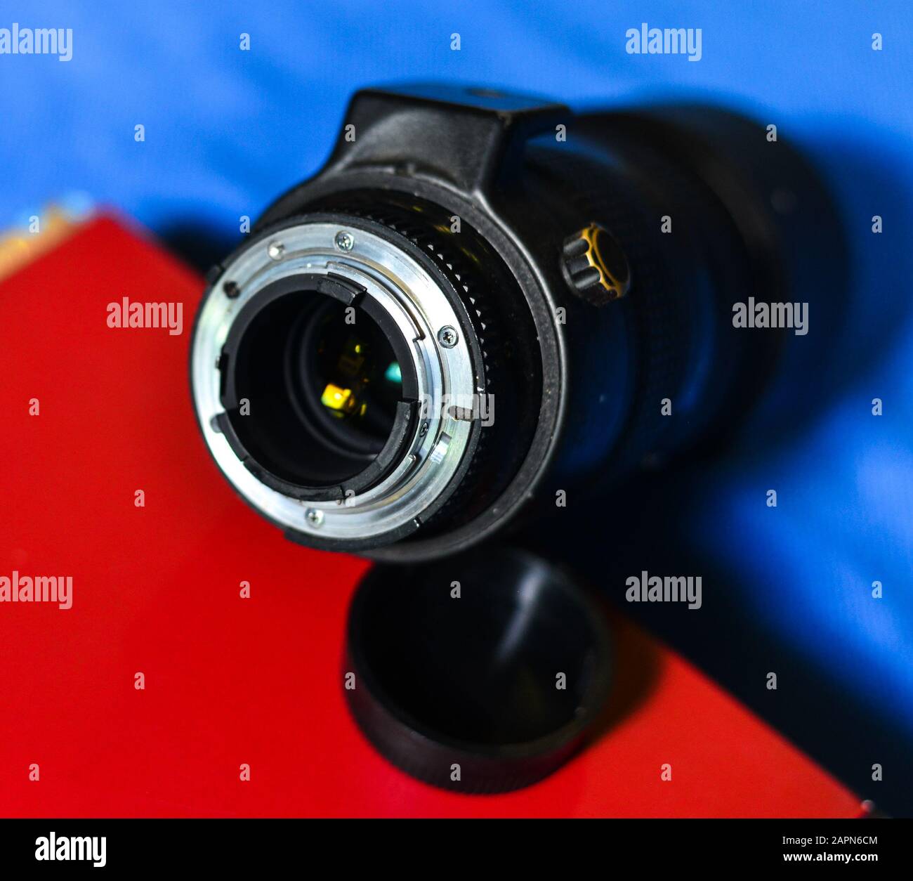 Ultra telephoto hi-res stock photography and images - Alamy